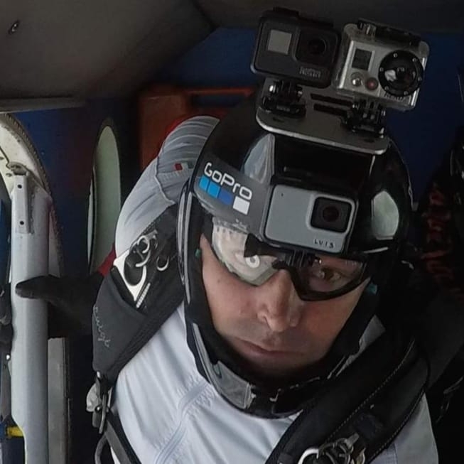 Skydiving in Turin, Cumiana tandem jumps, Piedmont AFF courses